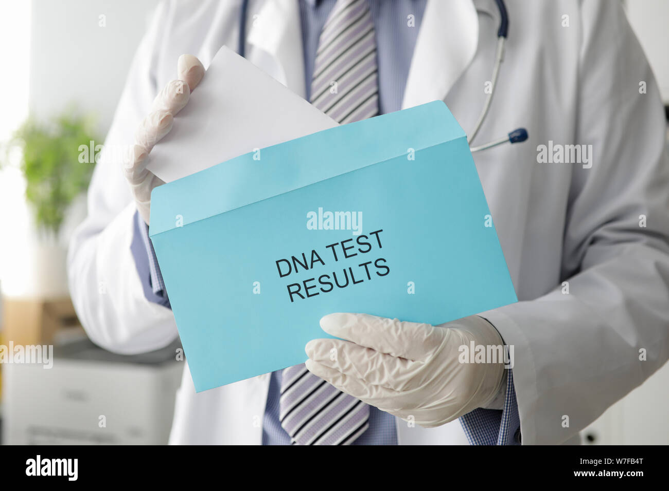 Dna Structure In Hand High Resolution Stock Photography and Images - Alamy