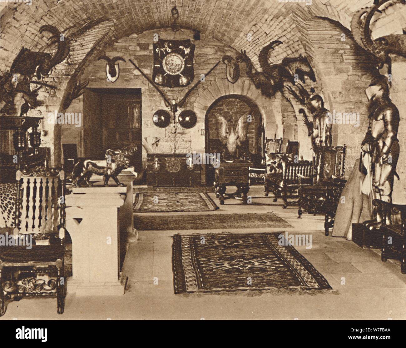 Glamis castle interior hi-res stock photography and images - Alamy