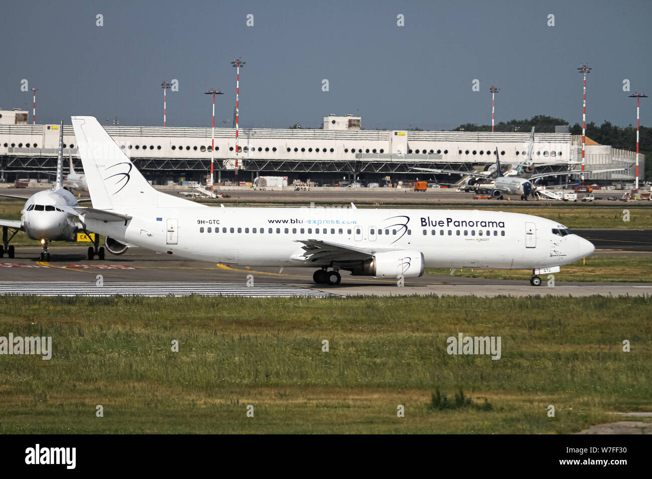 Italian Blue Panorama Airlines Boeing 737-400, (9H-GTC), ready for take ...