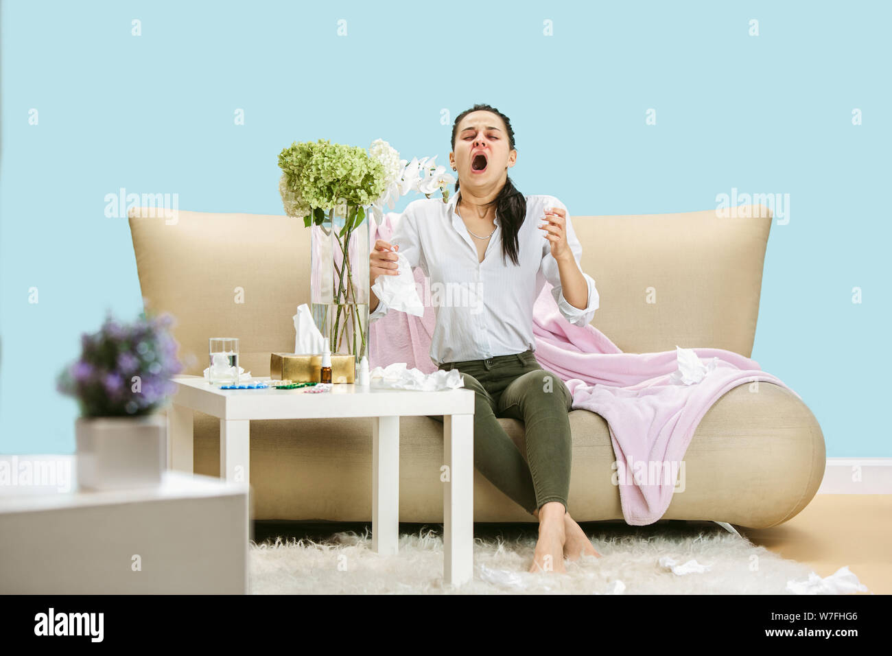 Woman allergy taking napkin hi-res stock photography and images - Alamy