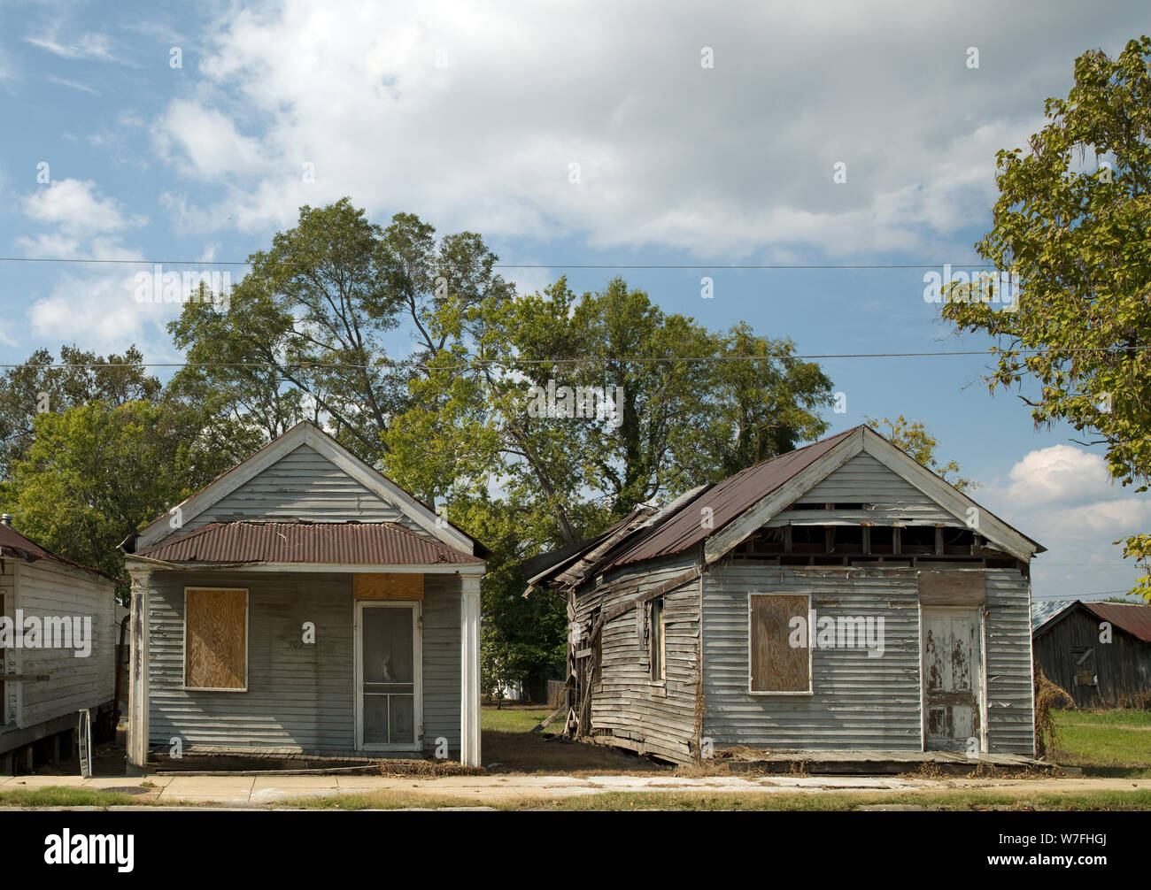 Poor houses usa hi-res stock photography and images - Alamy
