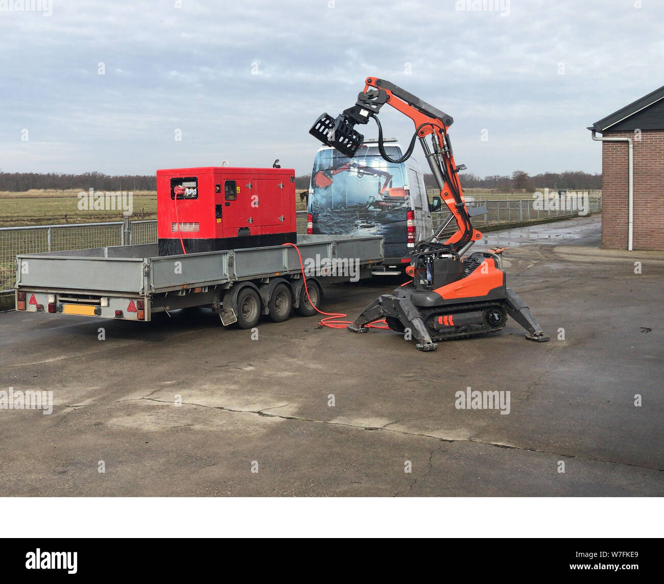 mashine of dismantling building demolition and hammer machine and ...