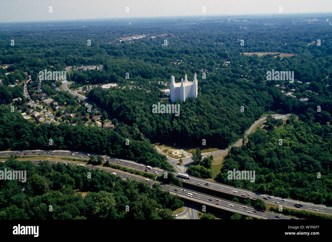 Washington mormon temple hi-res stock photography and images - Alamy