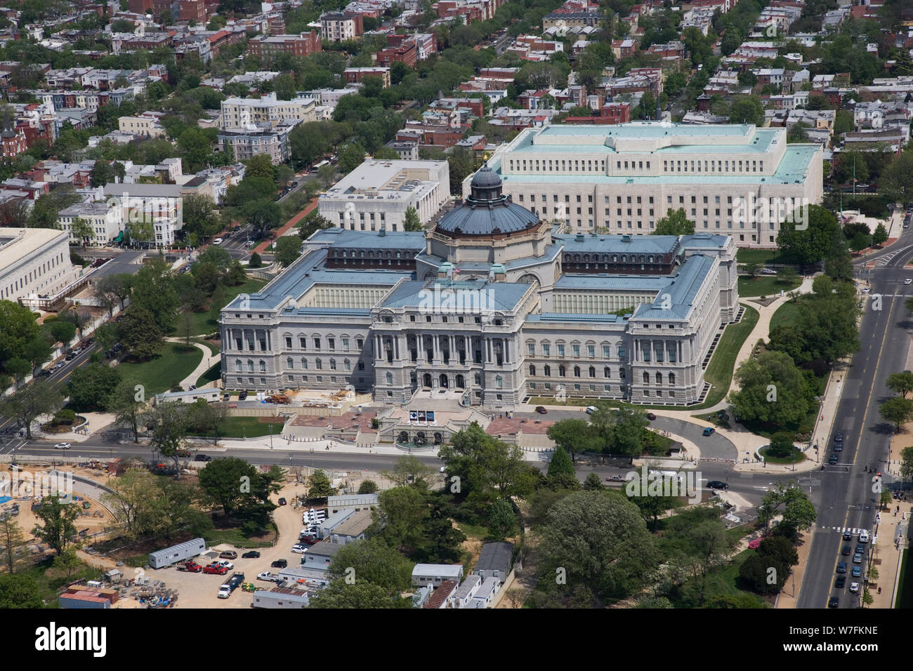 Aerial view from the west of the Library of Congress Thomas Jefferson ...