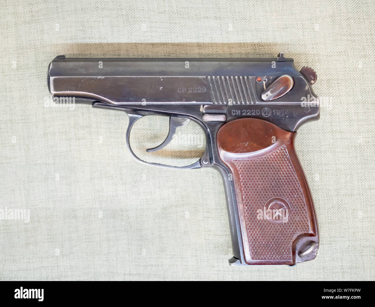 Russian pistol hi-res stock photography and images - Alamy
