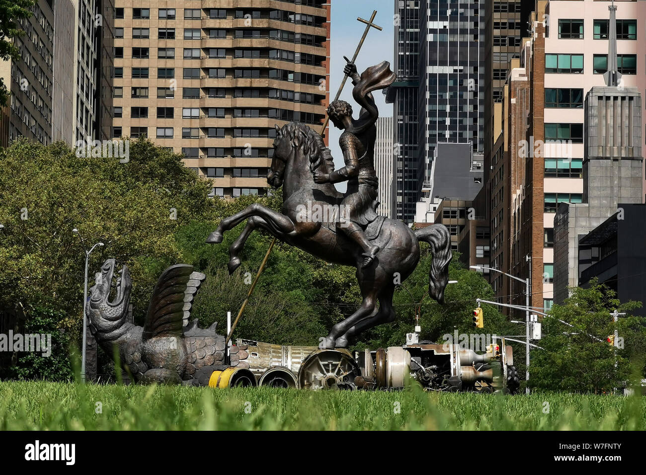 World peace statue new york hi-res stock photography and images - Alamy