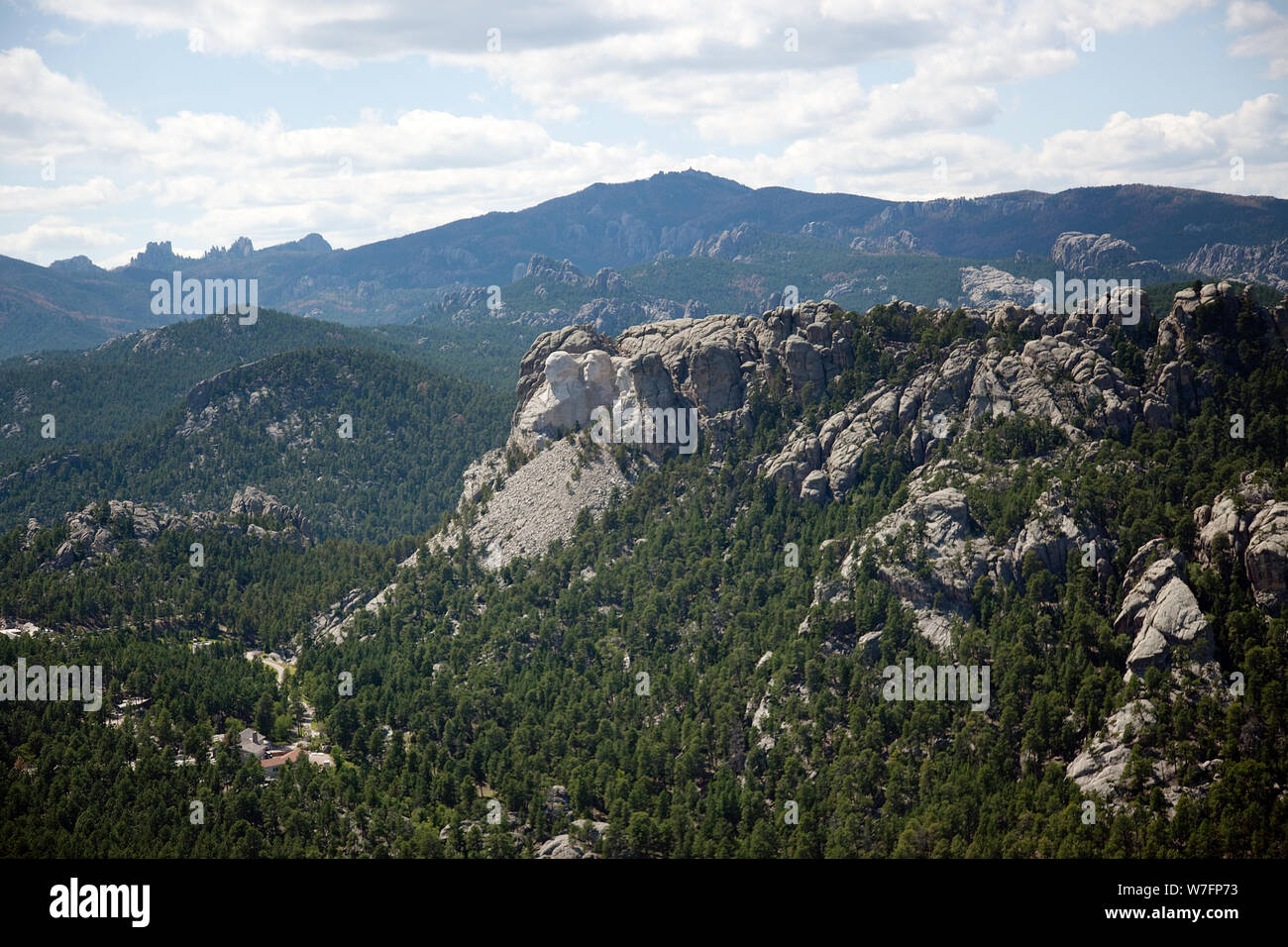 Mt rushmore aerial hi-res stock photography and images - Alamy