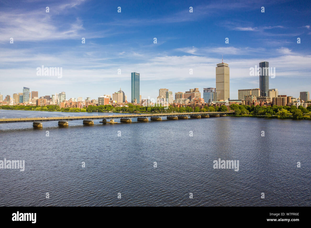 Skyscrapers in downtown boston hi-res stock photography and images - Alamy
