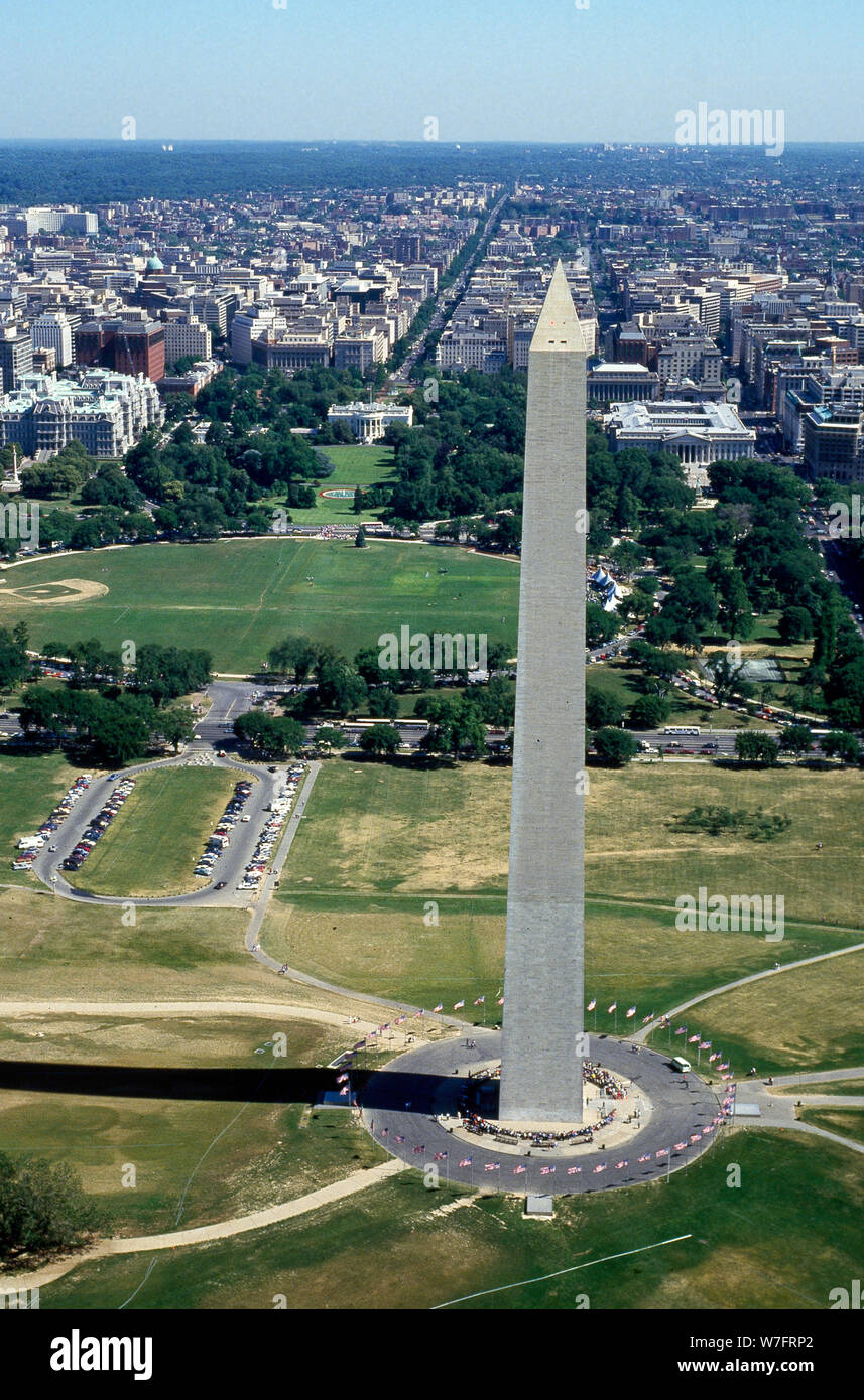 Aerial view of Washington Monument with White House in background ...