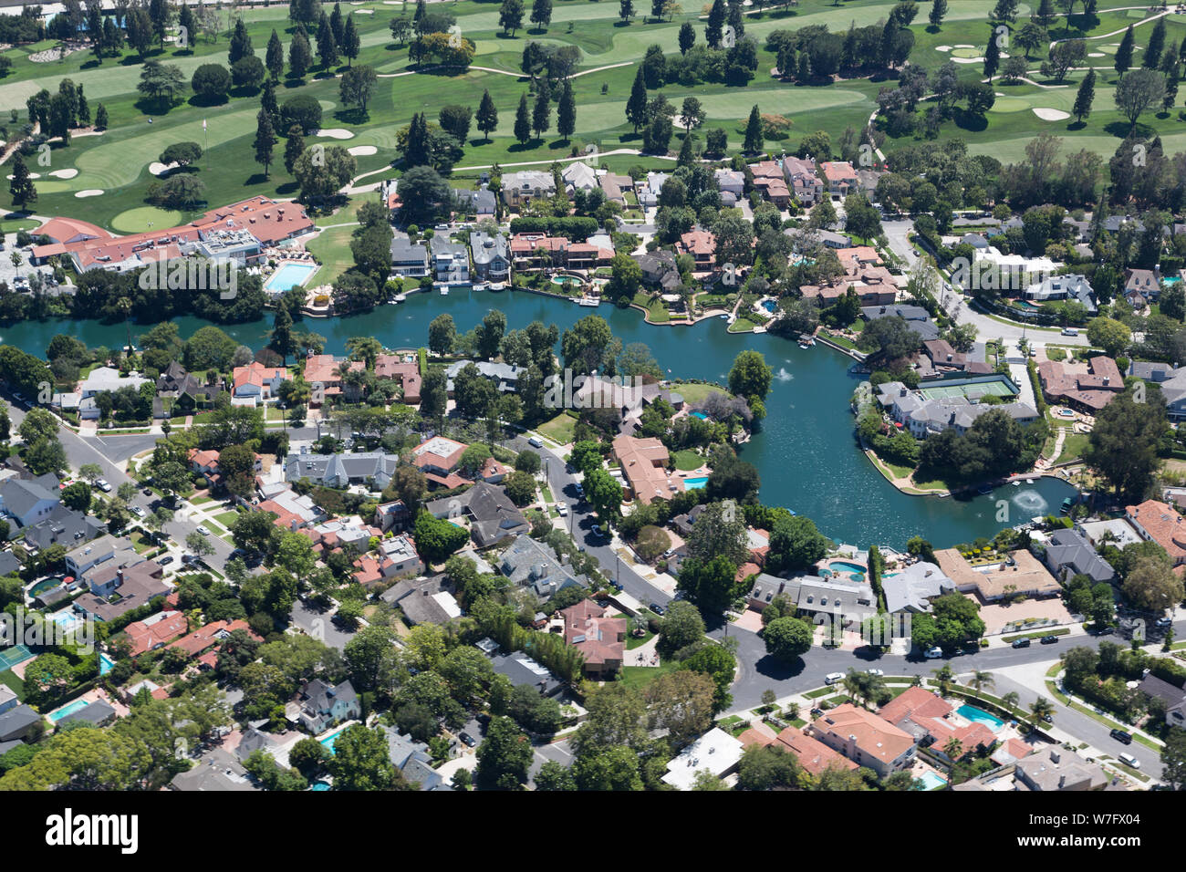 High end residential area hi-res stock photography and images - Alamy