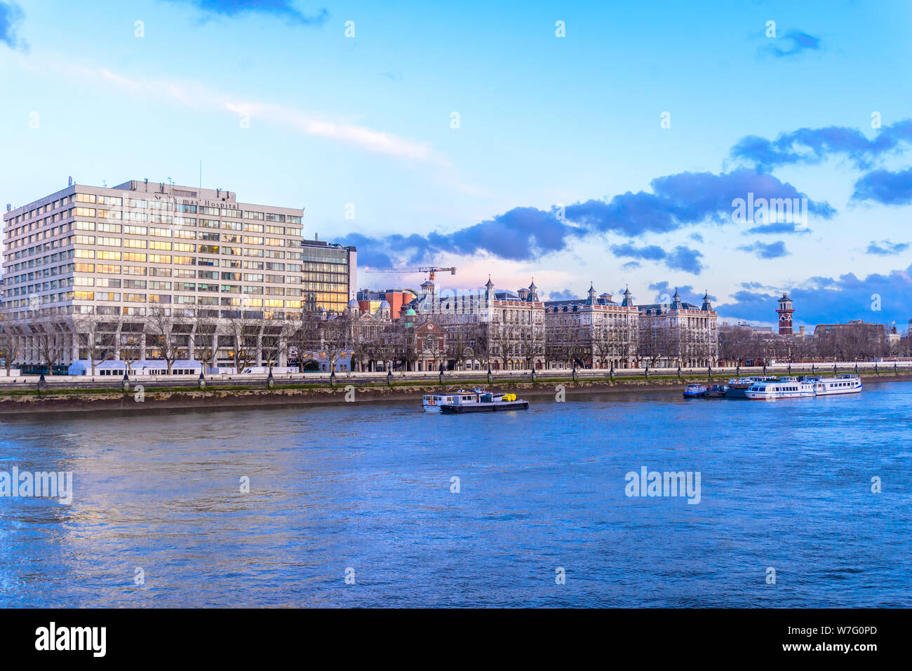 Photograph st thomas hospital hi-res stock photography and images - Alamy