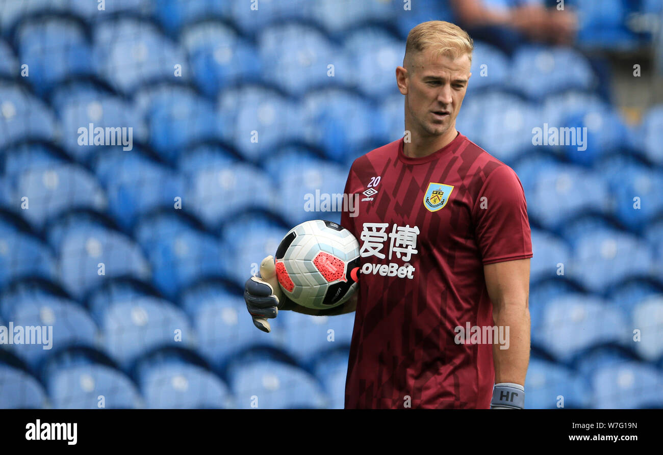 Burnley goalkeeper Joe Hart Stock Photo - Alamy