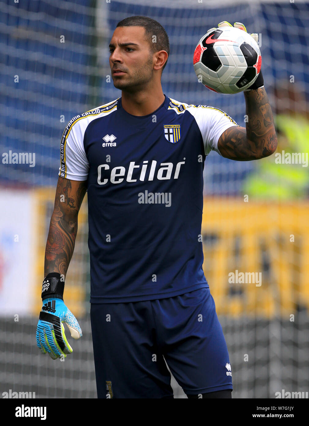Parma goalkeeper Luigi Sepe Stock Photo - Alamy