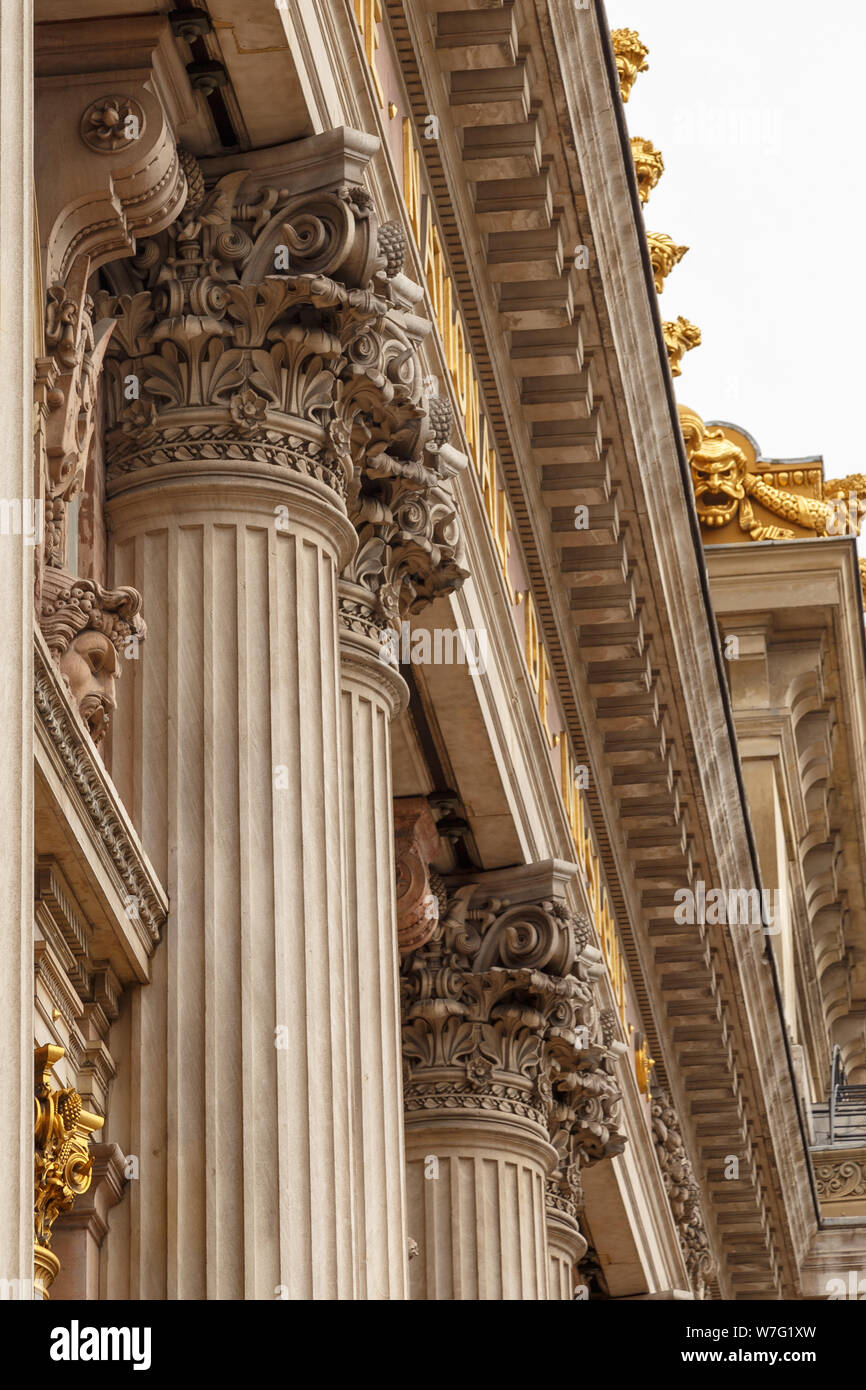 Vintage Old Justice Courthouse Column Stock Photo - Alamy