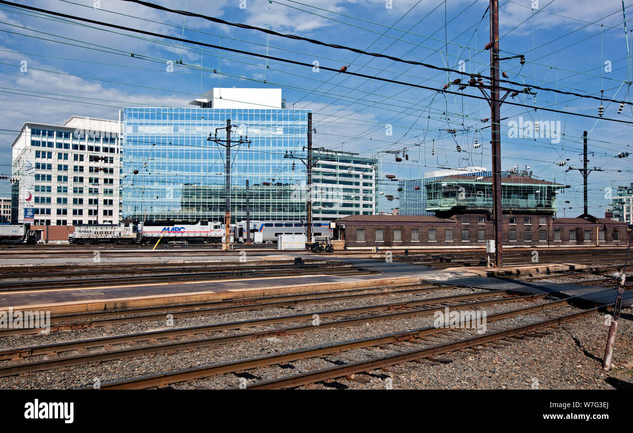 K and d tower hi-res stock photography and images - Alamy