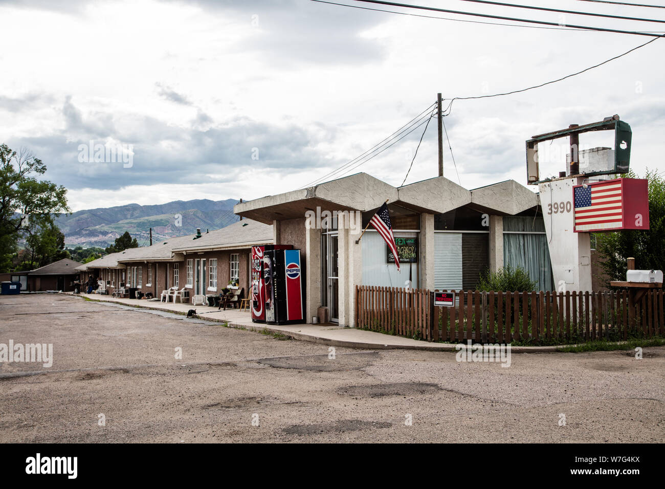Motor court motels hi-res stock photography and images - Alamy
