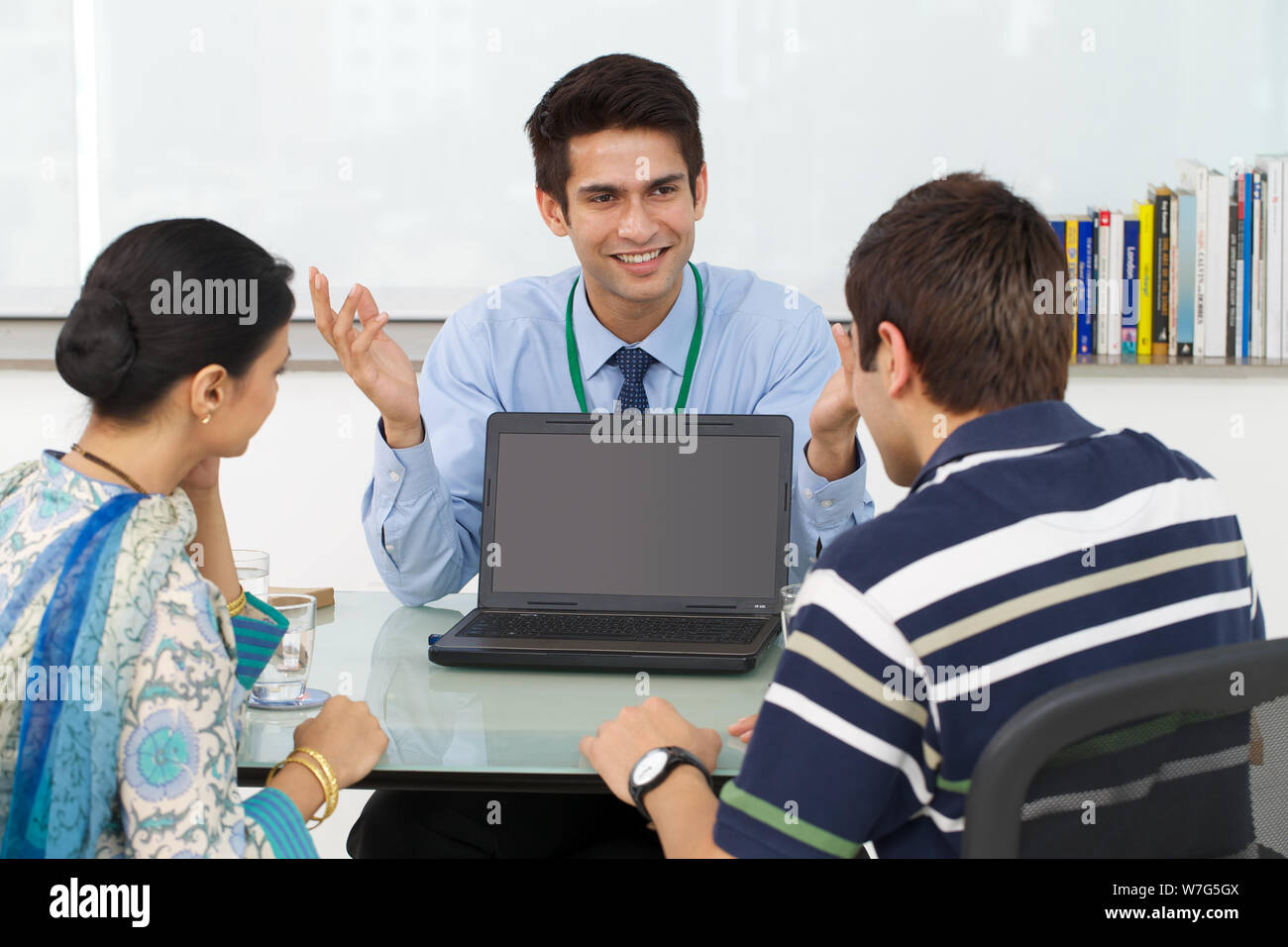 Explaining plan hi-res stock photography and images - Alamy