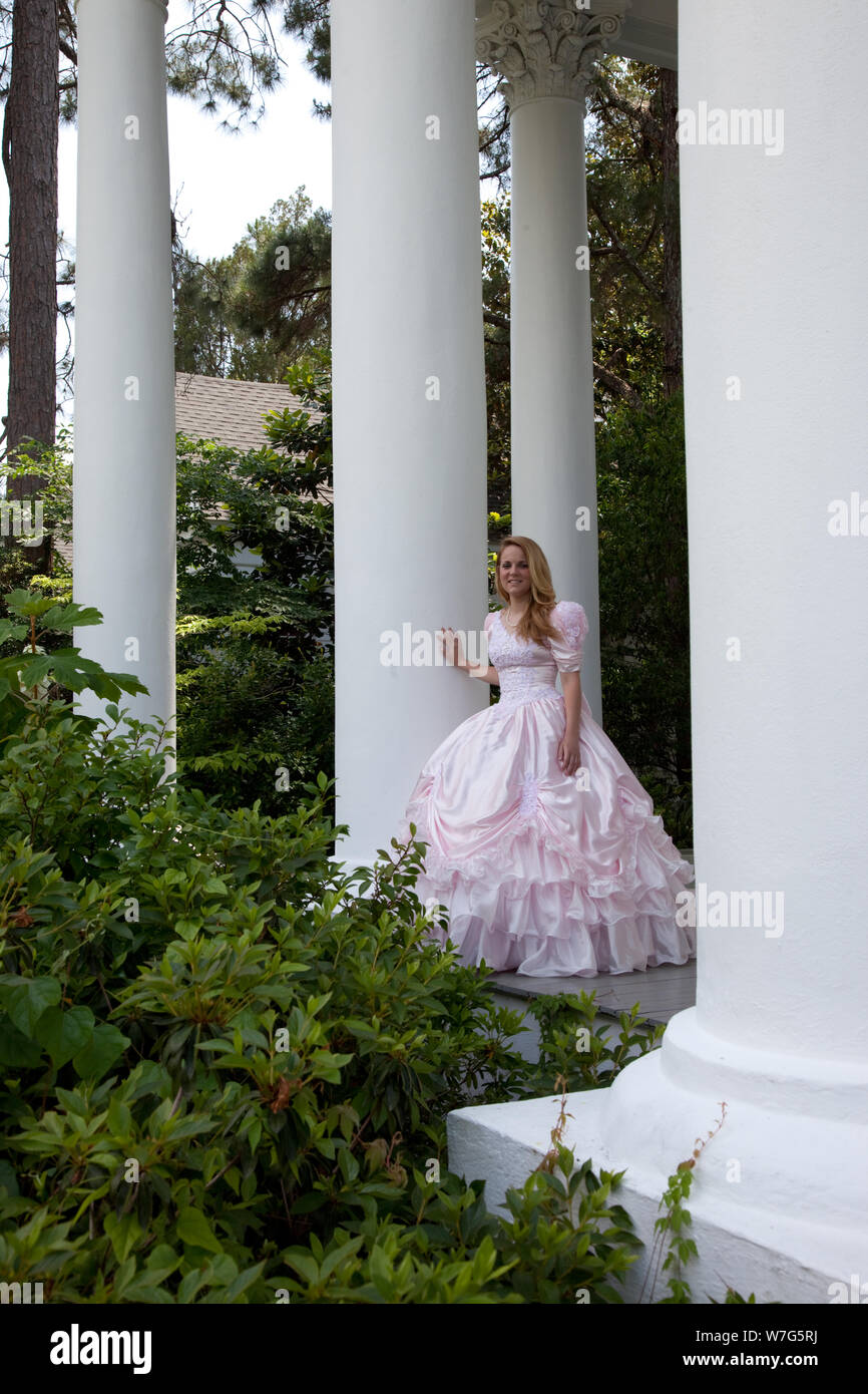 Andrea Michelle Pittman stands in front of the Shorter Mansion, Eufaula ...