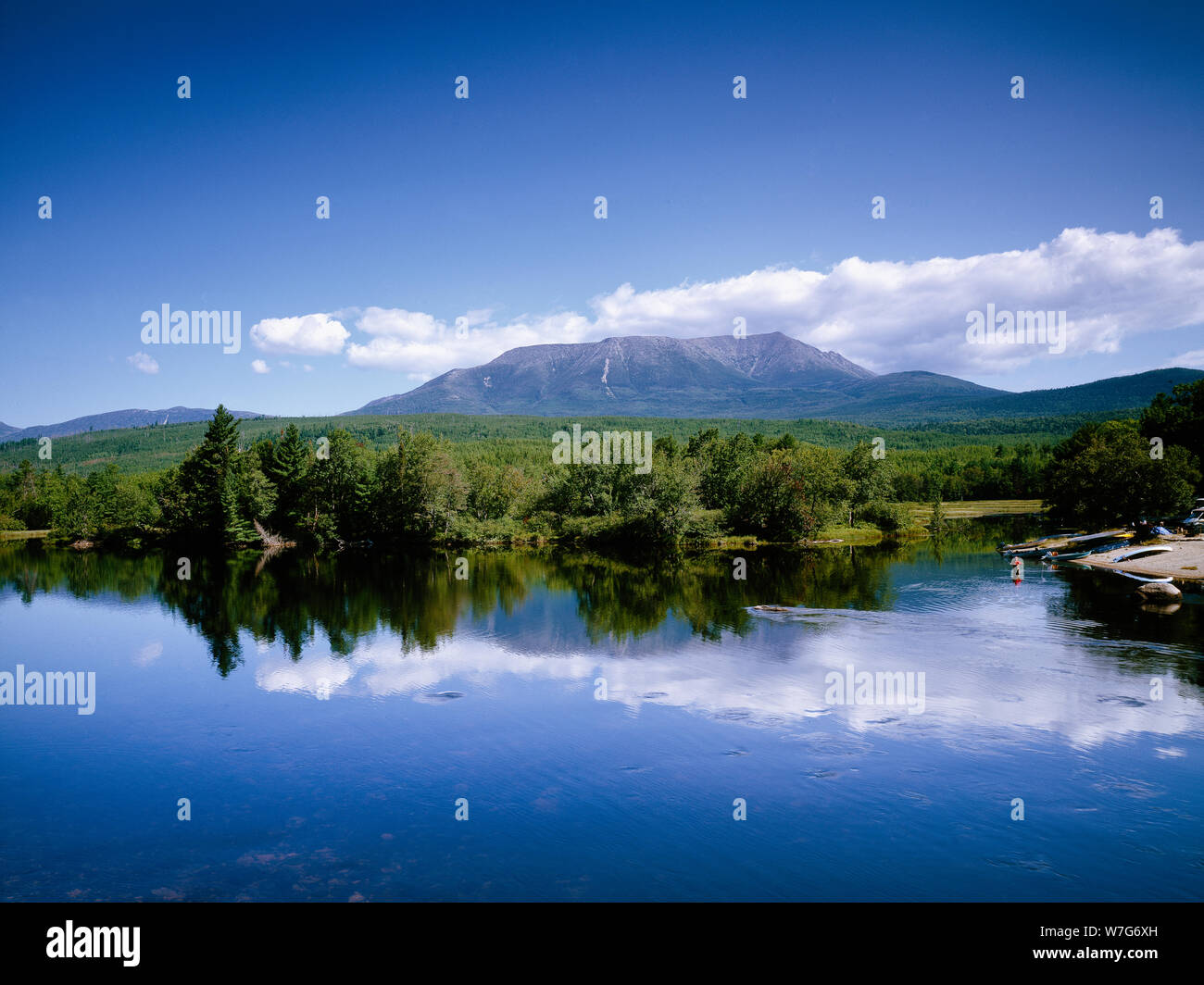 Appalachian Trail and view of Mount Katahdin, Maine Stock Photo - Alamy