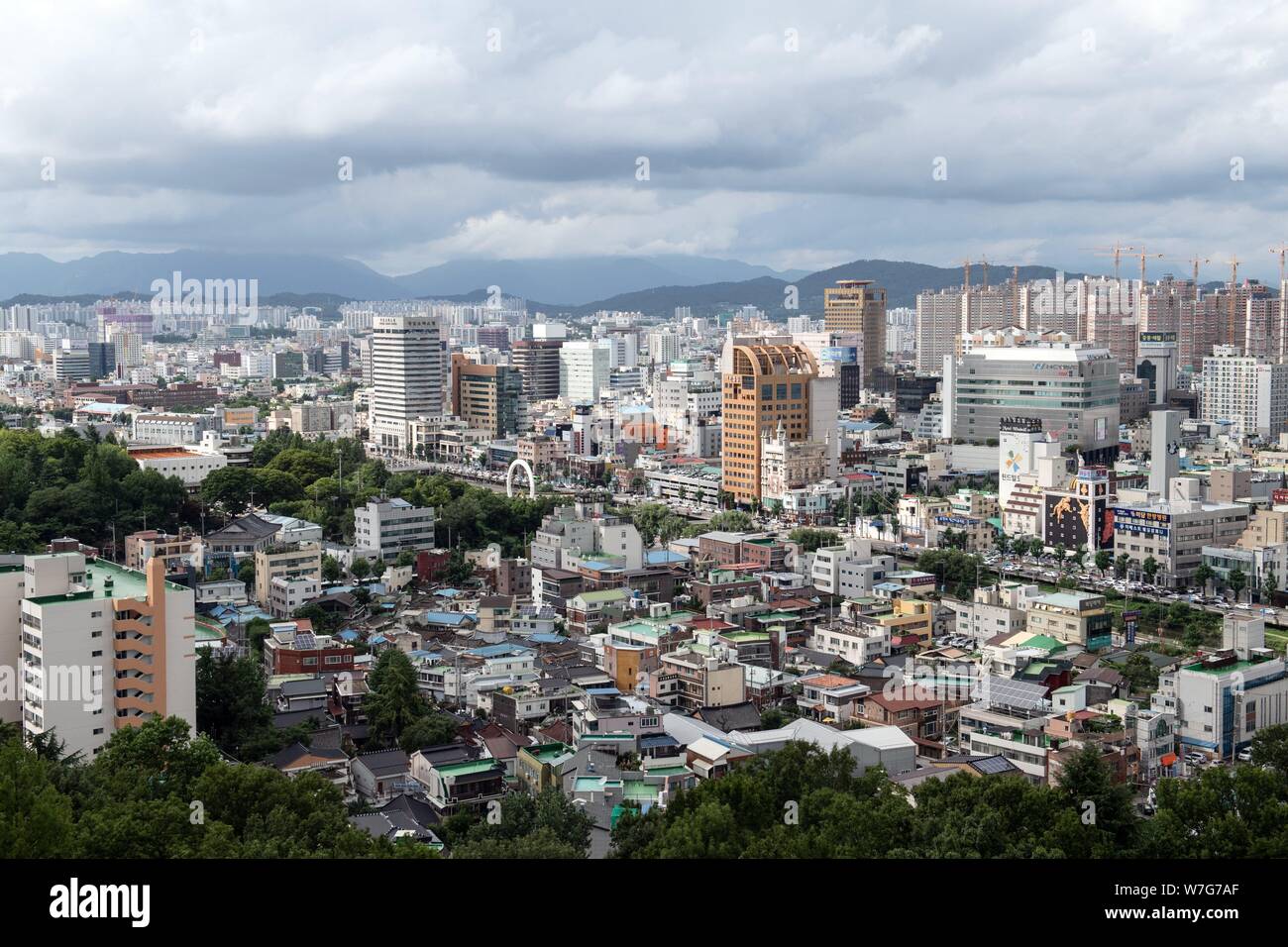 Sajik park hi-res stock photography and images - Alamy