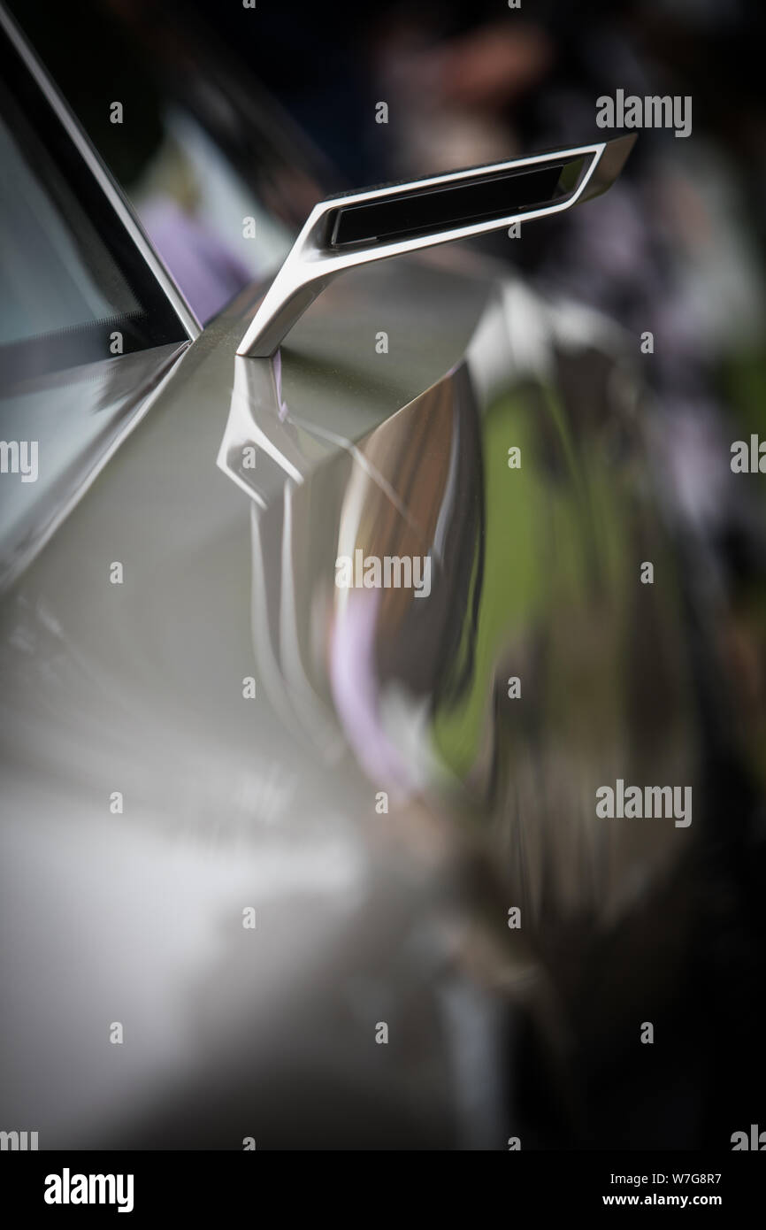 A futuristic looking car hi-res stock photography and images - Alamy