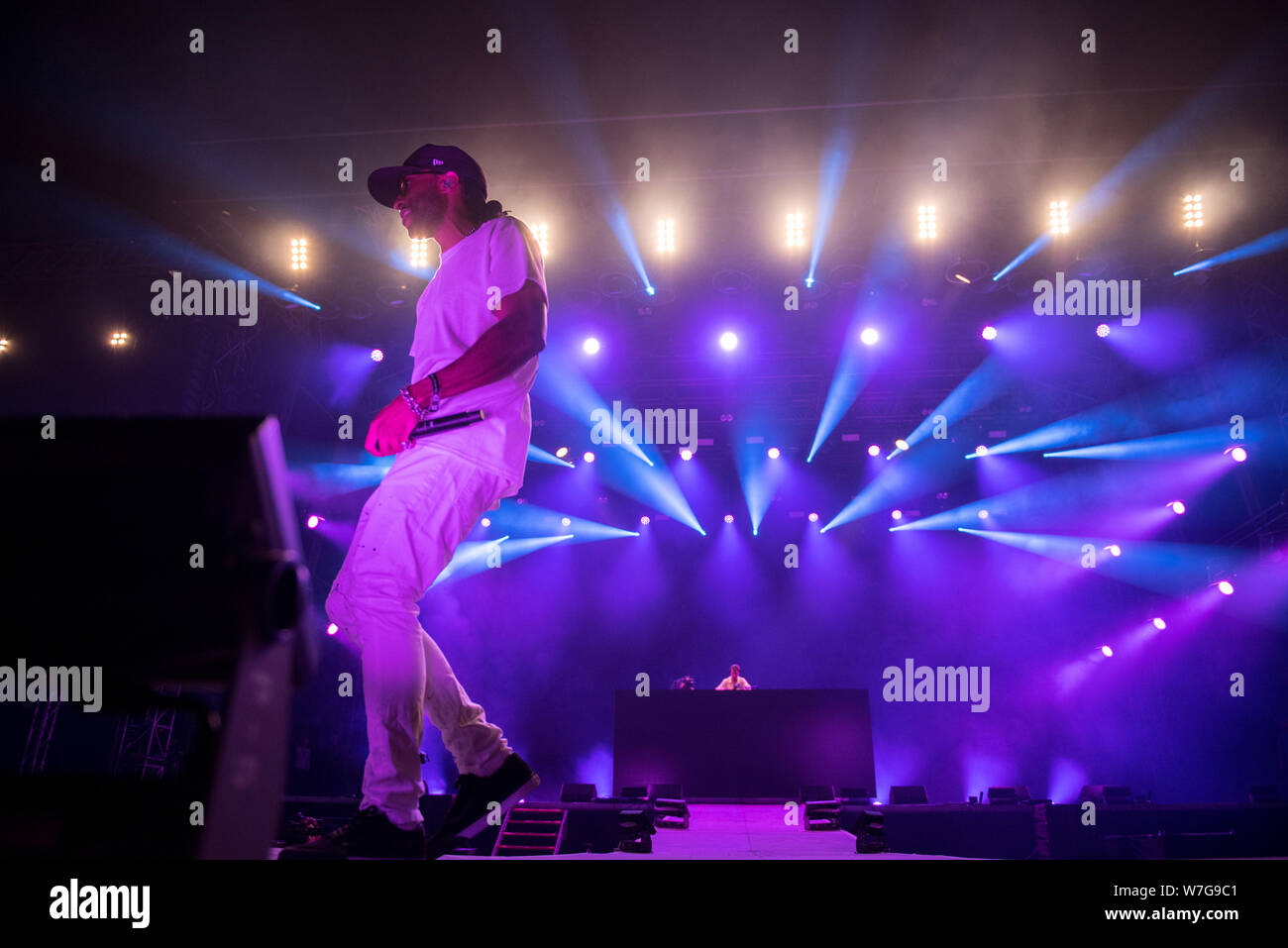 Sigma dj hi-res stock photography and images - Alamy