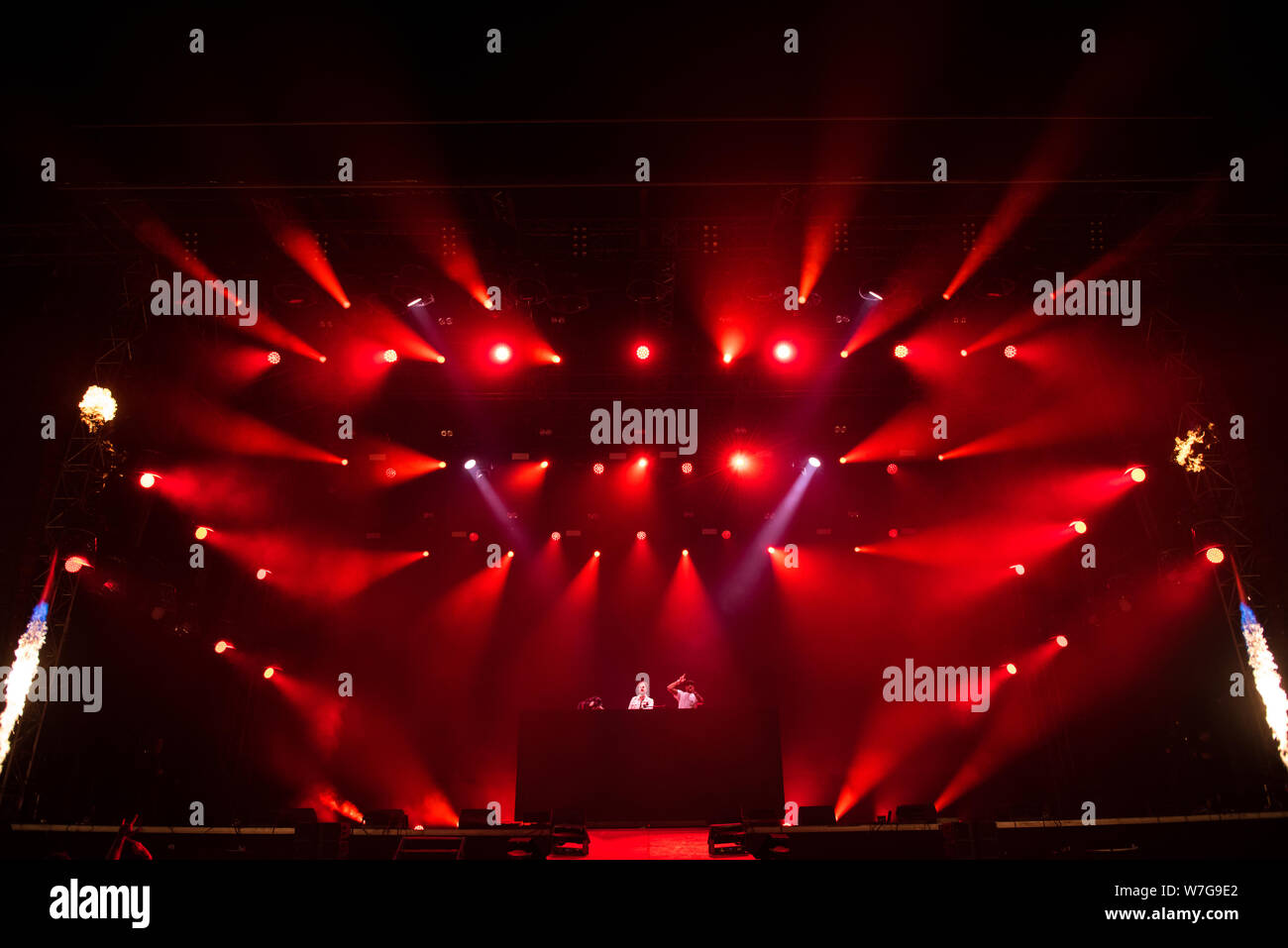 Sigma dj hi-res stock photography and images - Alamy