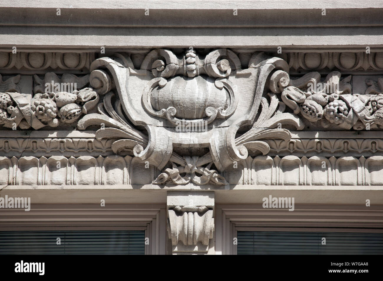 Architectural details on the Colorado Building, 14th and G St., NW ...