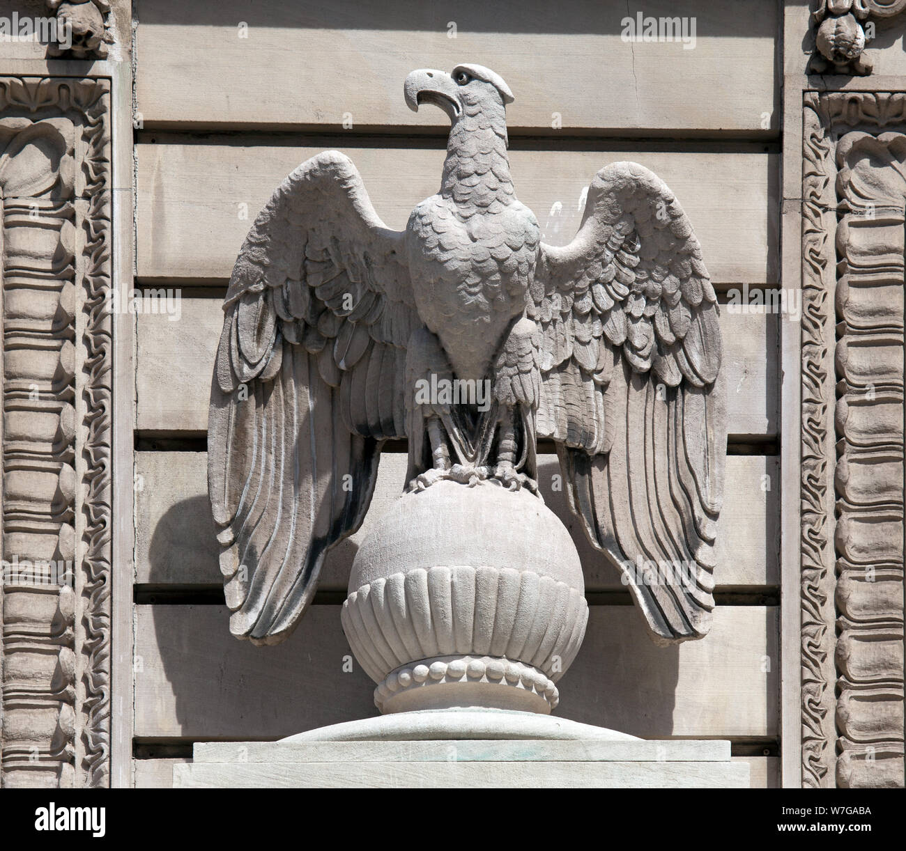 Architectural details on the Colorado Building, 14th and G St., NW ...