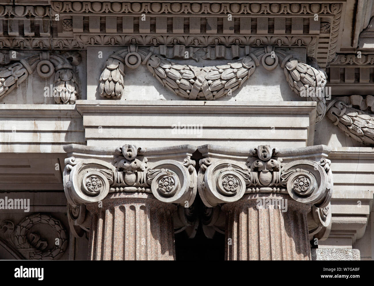 Architectural details on the Colorado Building, 14th and G St., NW ...
