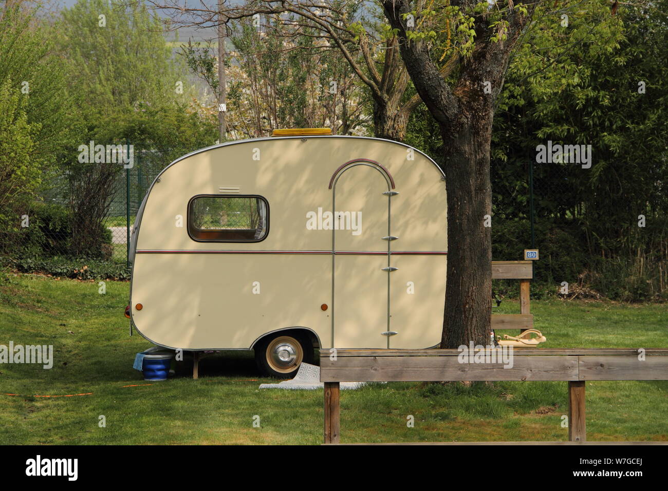 Little caravan hi-res stock photography and images - Alamy