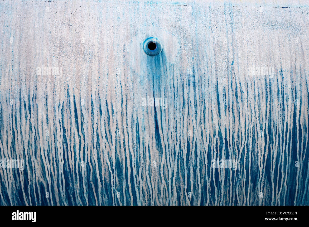 Paint runs hi-res stock photography and images - Alamy