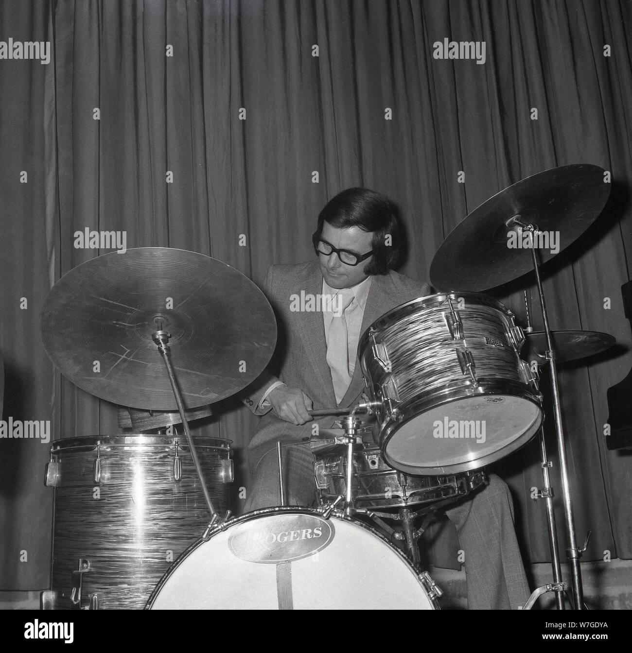 Male drummer hi-res stock photography and images - Alamy