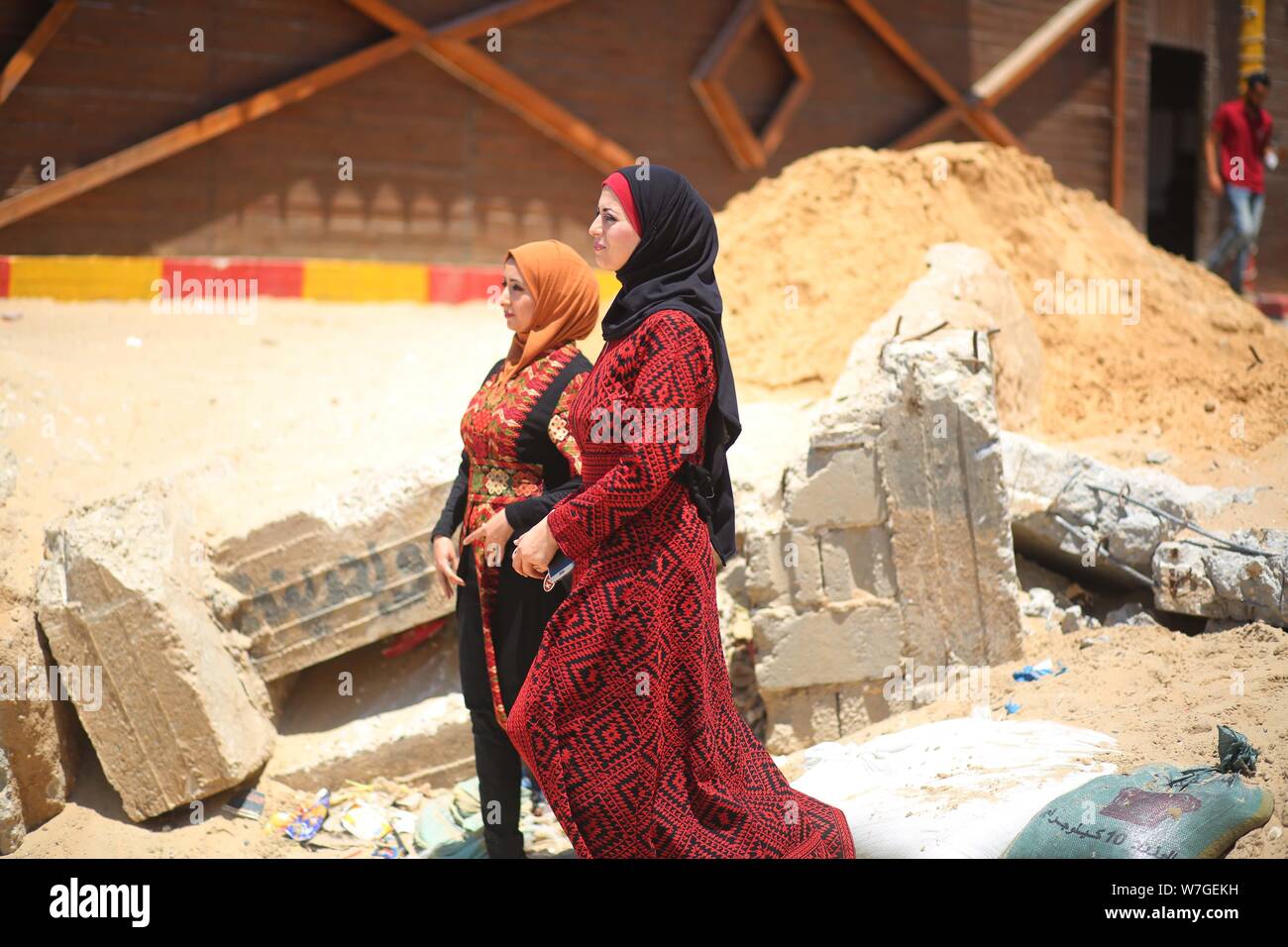 Gaza City, The Gaza Strip, Palestine. 6th Aug, 2019. Palestinian women ...