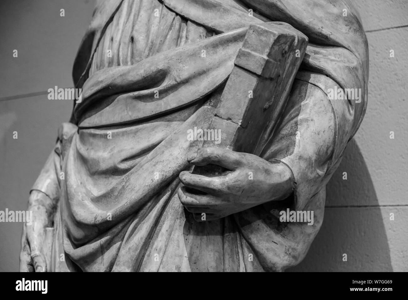 stone statue detail of human hand Stock Photo - Alamy