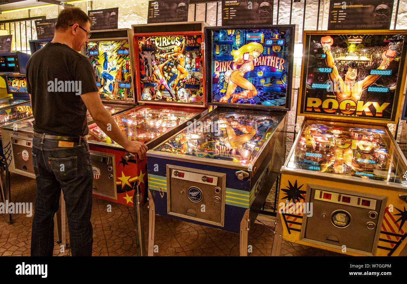 Pinballtable hi-res stock photography and images - Alamy