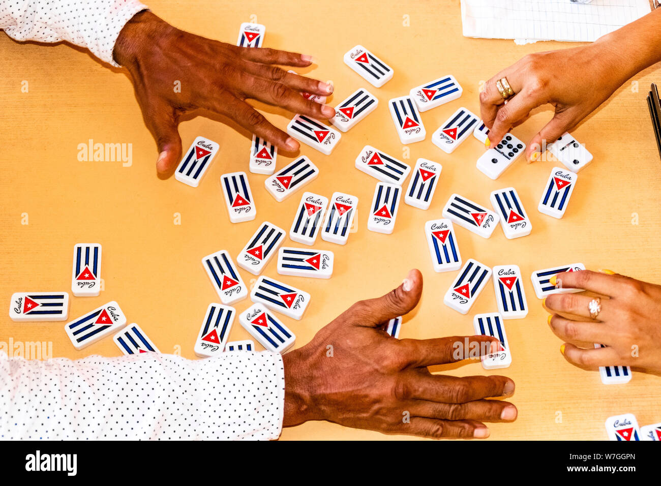 Traditional Dominoes Game in Havana, Cuba Stock Photo - Alamy