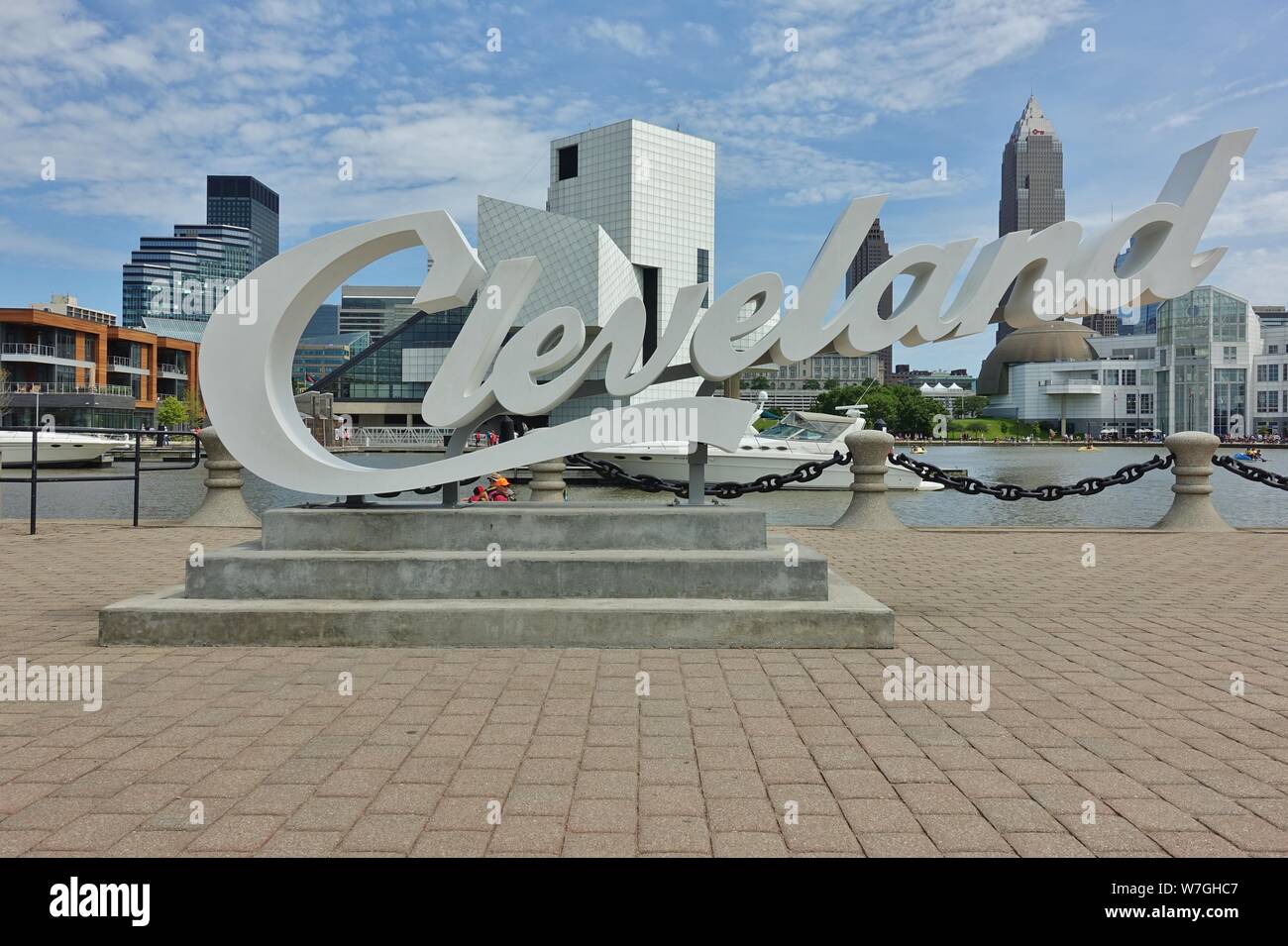 Downtown cleveland building signage hi-res stock photography and images ...