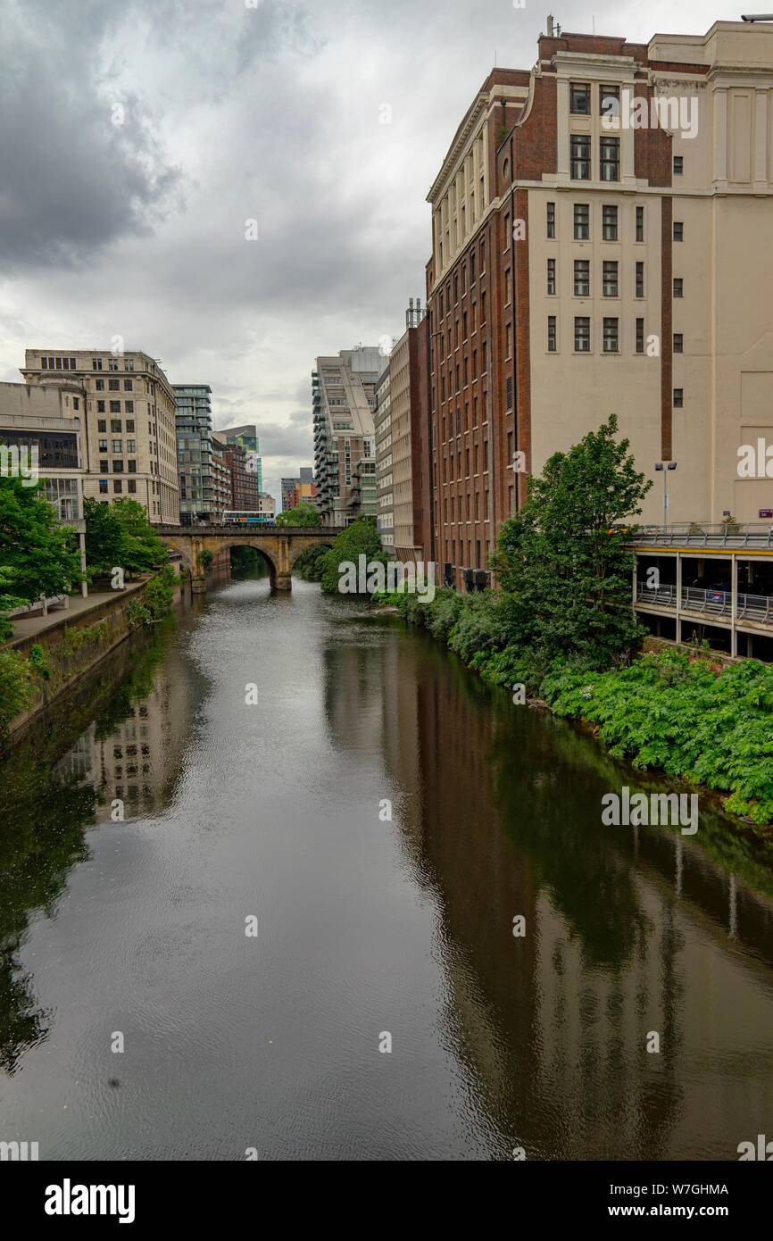 Manchester city centre buildings hi-res stock photography and images ...