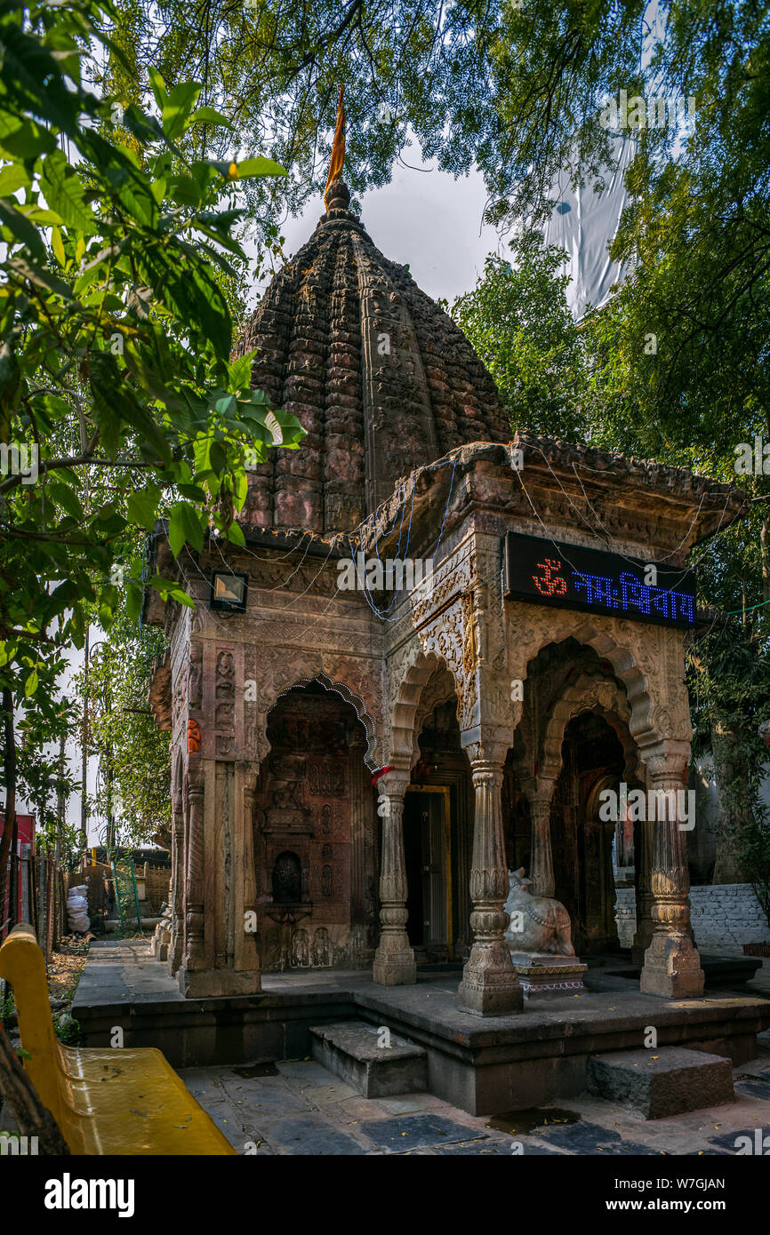 05 Jan 2018 Bhonda Mahadev Temple is an ancient shiva temple located ...