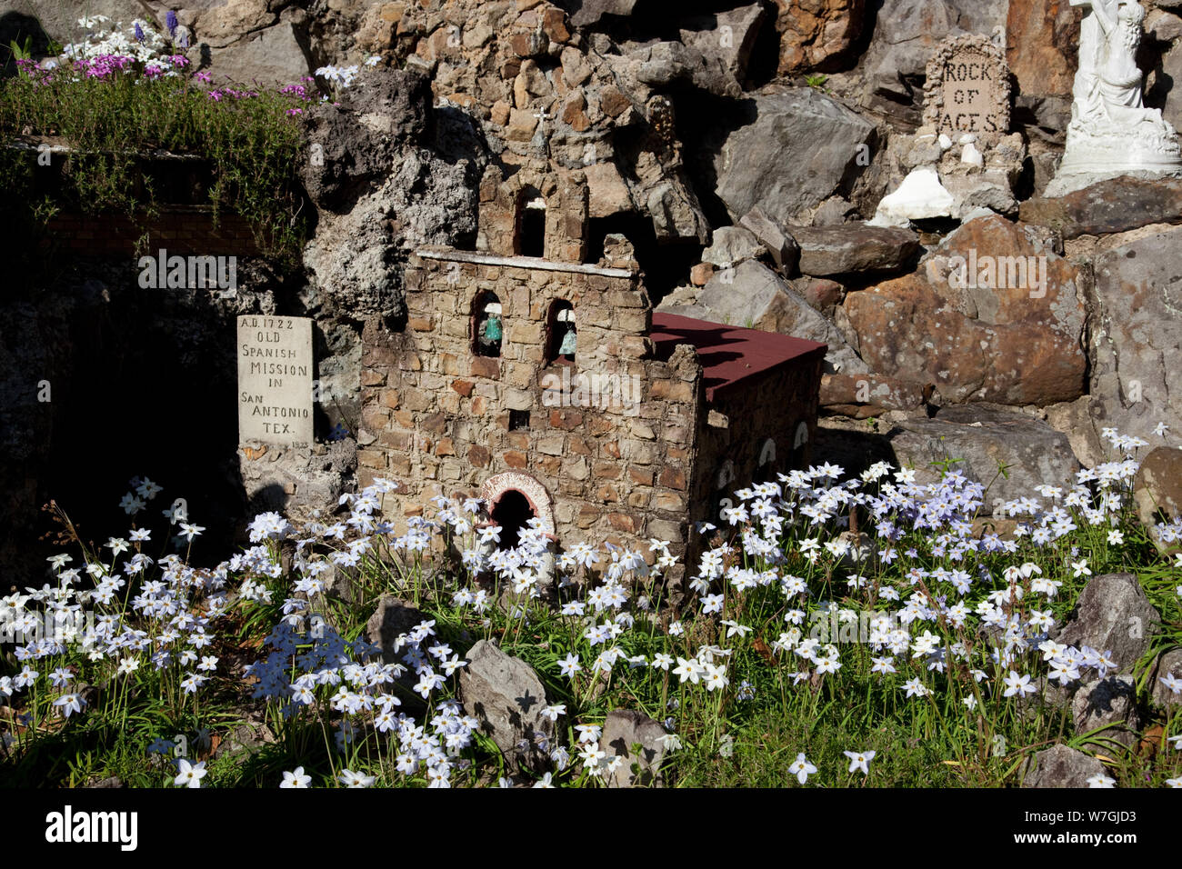 Ave Maria Grotto, Cullman, Alabama Stock Photo - Alamy