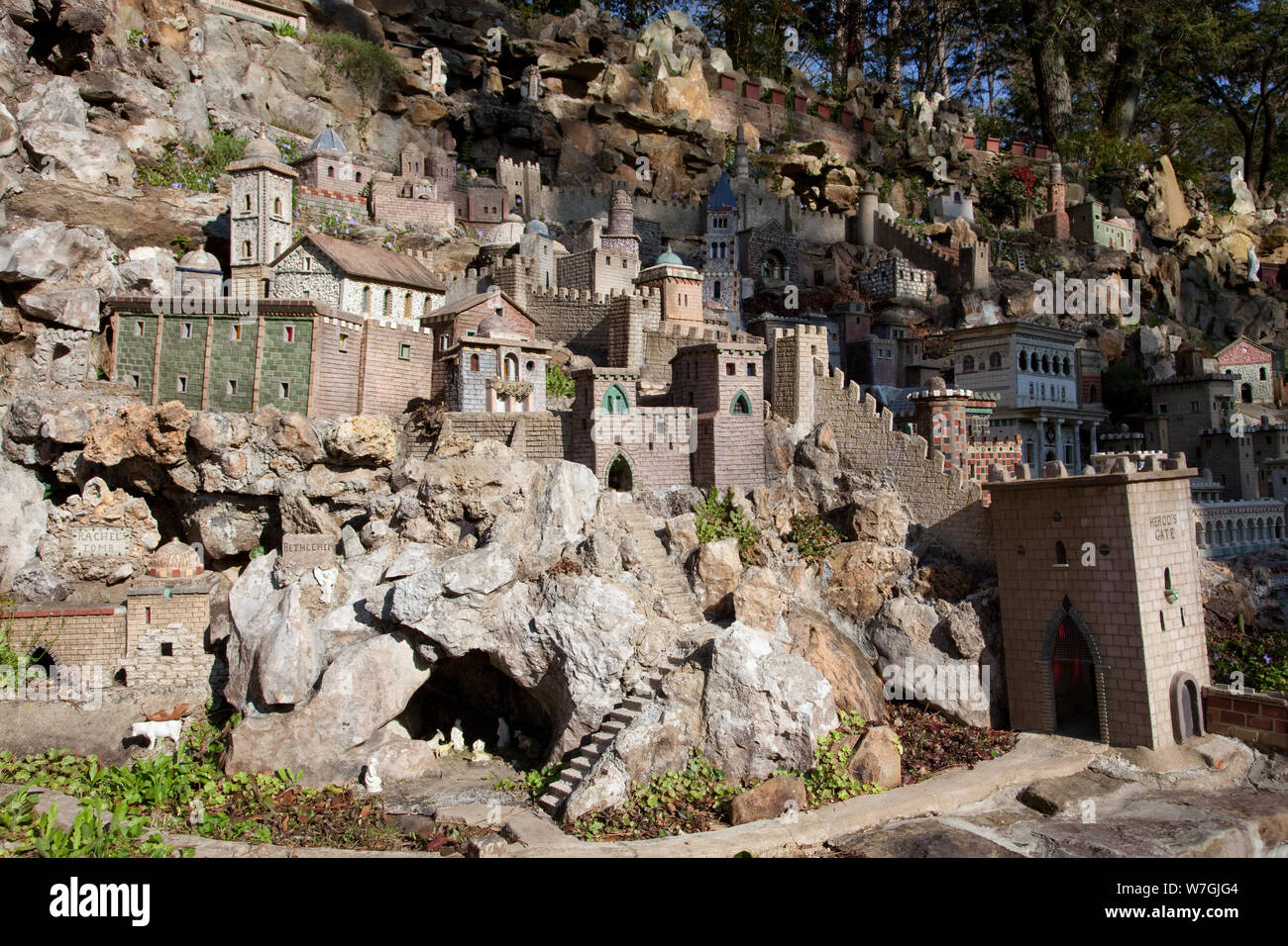 Ave Maria Grotto, Cullman, Alabama Stock Photo - Alamy