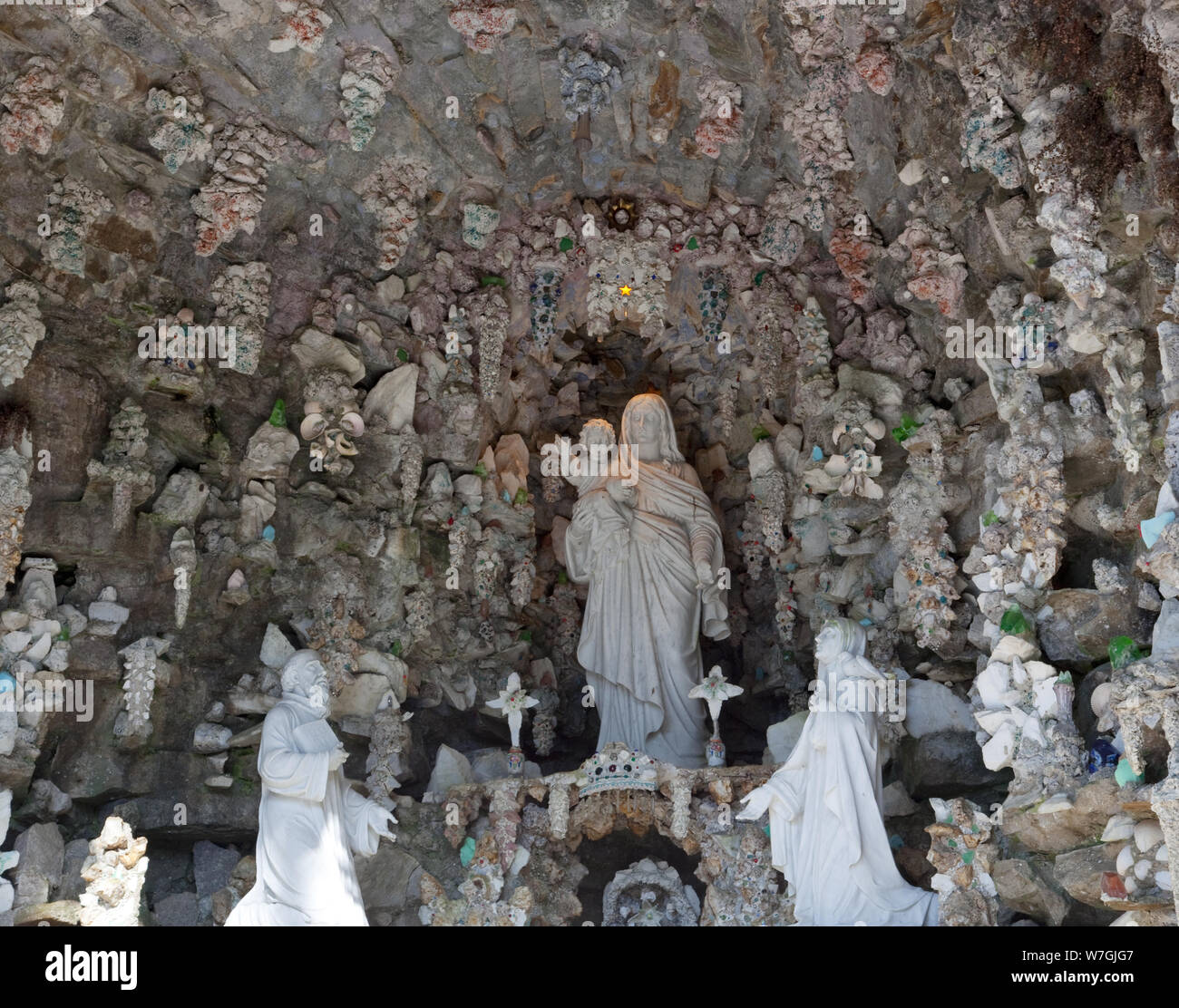 Ave Maria Grotto, Cullman, Alabama Stock Photo - Alamy