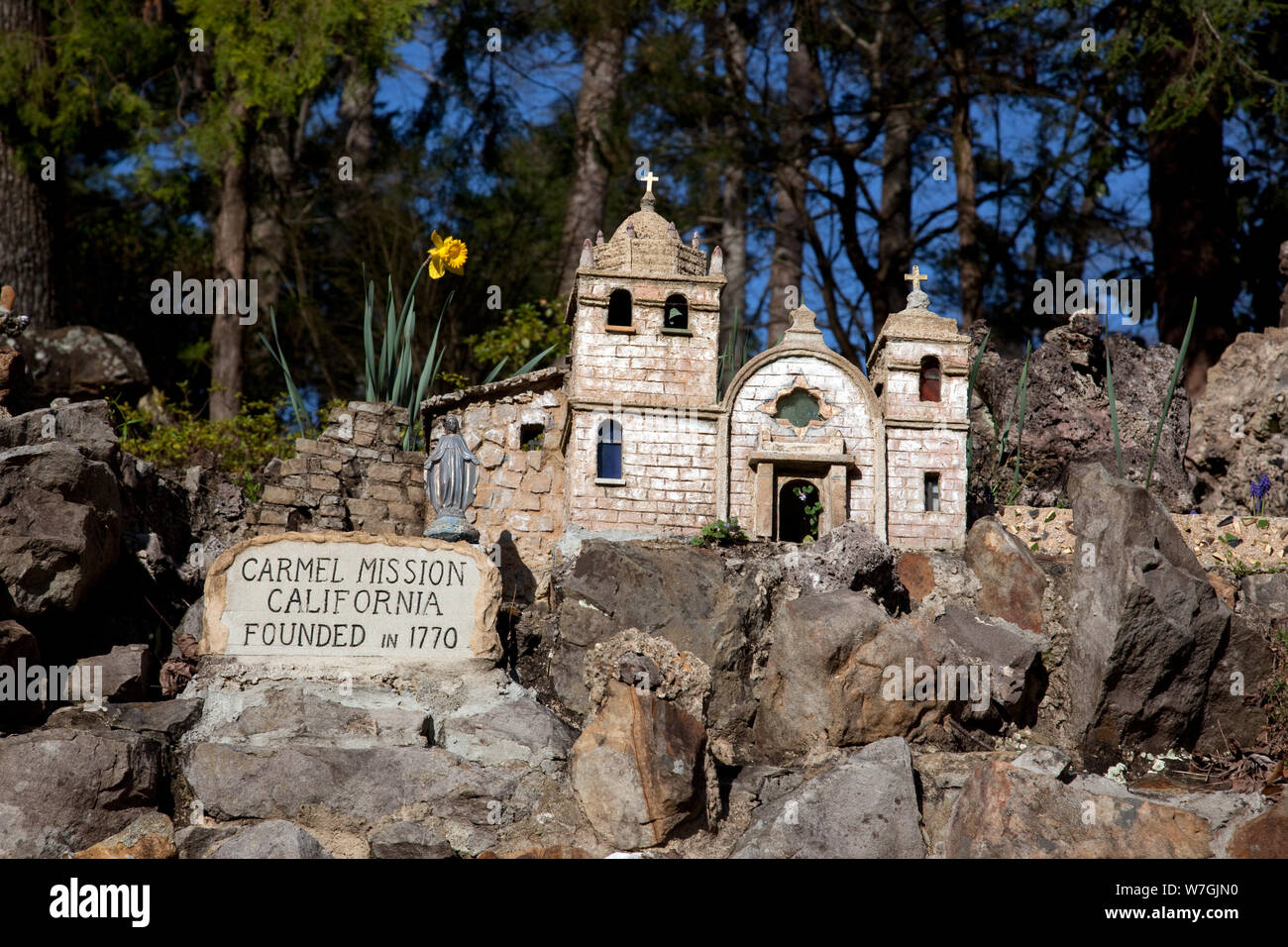 Ave Maria Grotto, Cullman, Alabama Stock Photo - Alamy