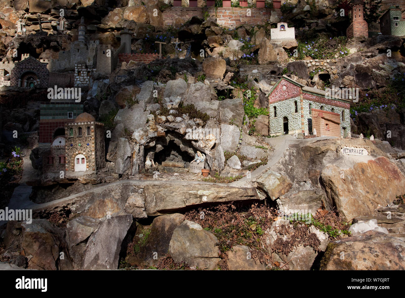 Ave Maria Grotto, Cullman, Alabama Stock Photo - Alamy