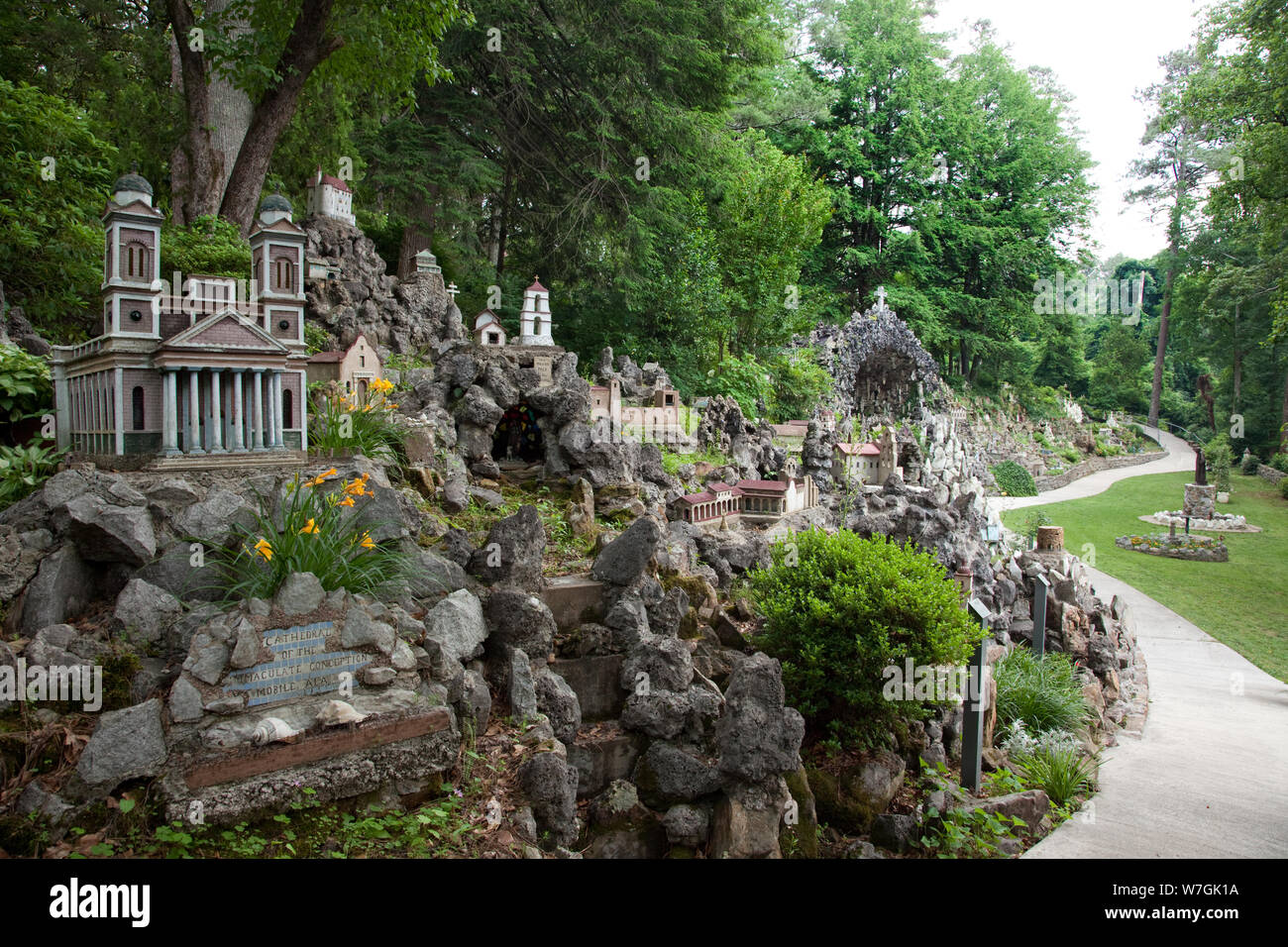 Ave Maria Grotto, Cullman, Alabama Stock Photo - Alamy