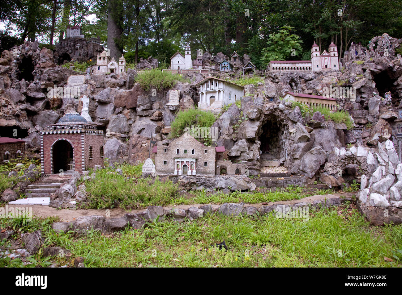 Ave Maria Grotto, Cullman, Alabama Stock Photo - Alamy