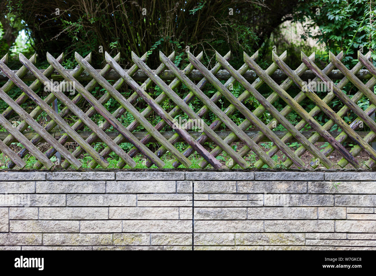 Old aged wooden fence outside background Stock Photo - Alamy