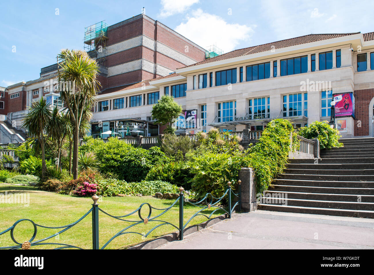 Pavilion theatre bournemouth hi-res stock photography and images - Alamy