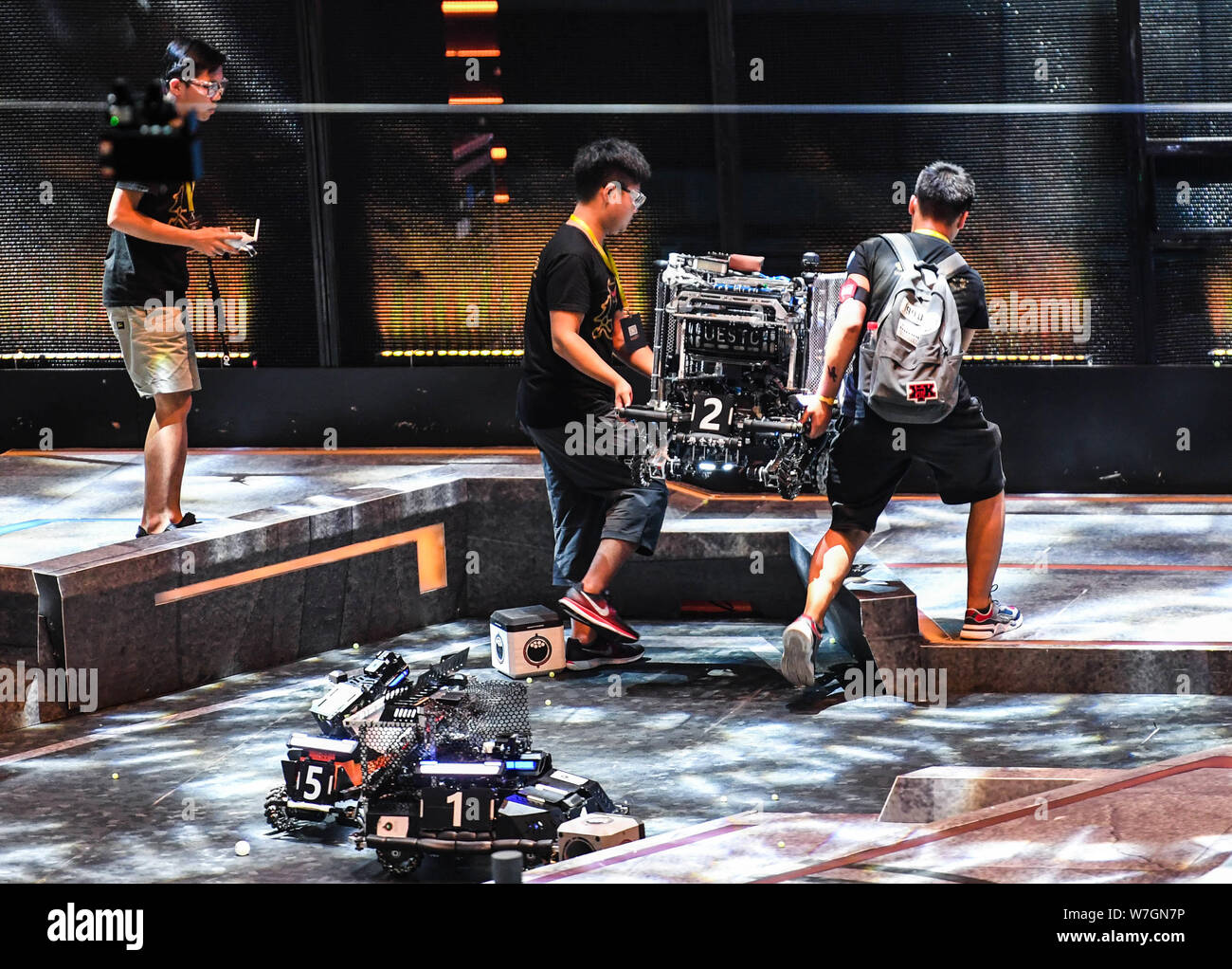 Shenzhen, China's Guangdong Province. 6th Aug, 2019. Participants test ...